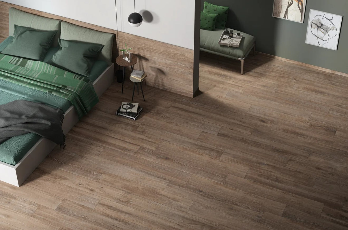 Othello Field Tile – Wide Canvas